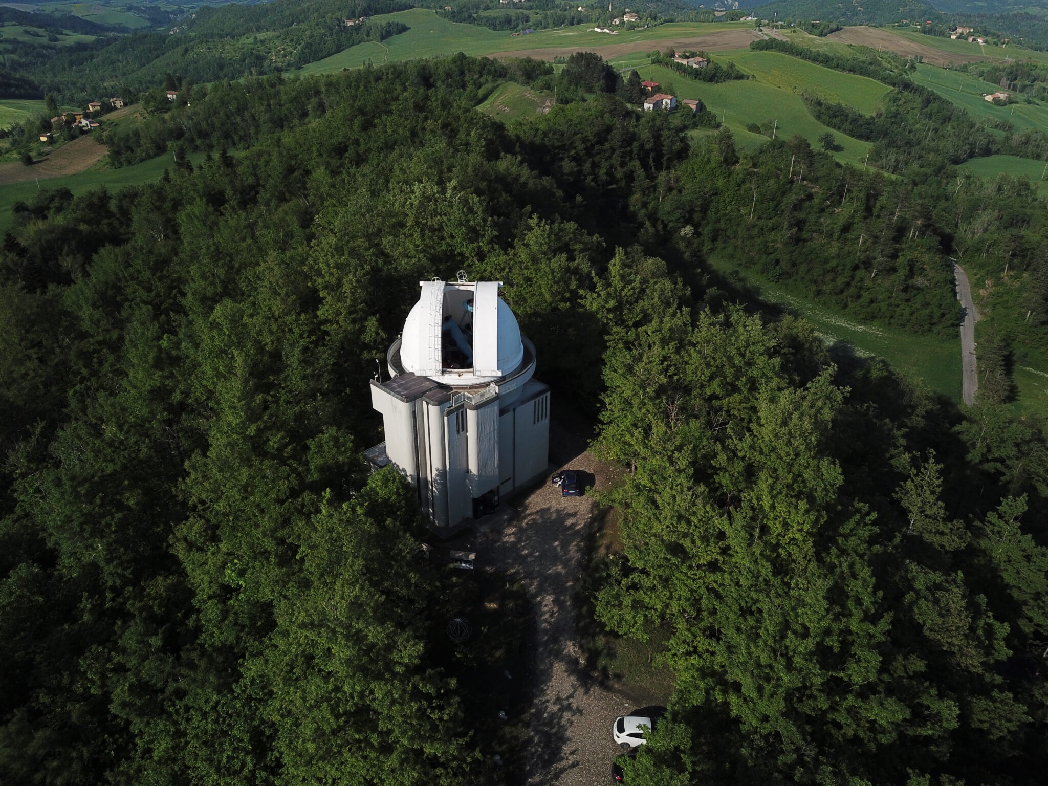 Satellites, space debris, asteroids and comets – INAF OAS Bologna